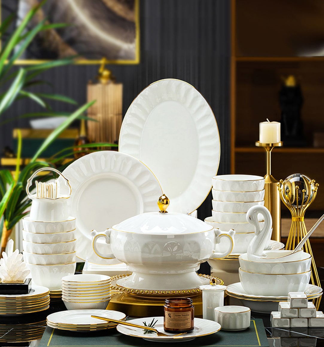 Golden Bloom 41 Piece Dinner Set | Fine Bone China - Plateplus AU ...