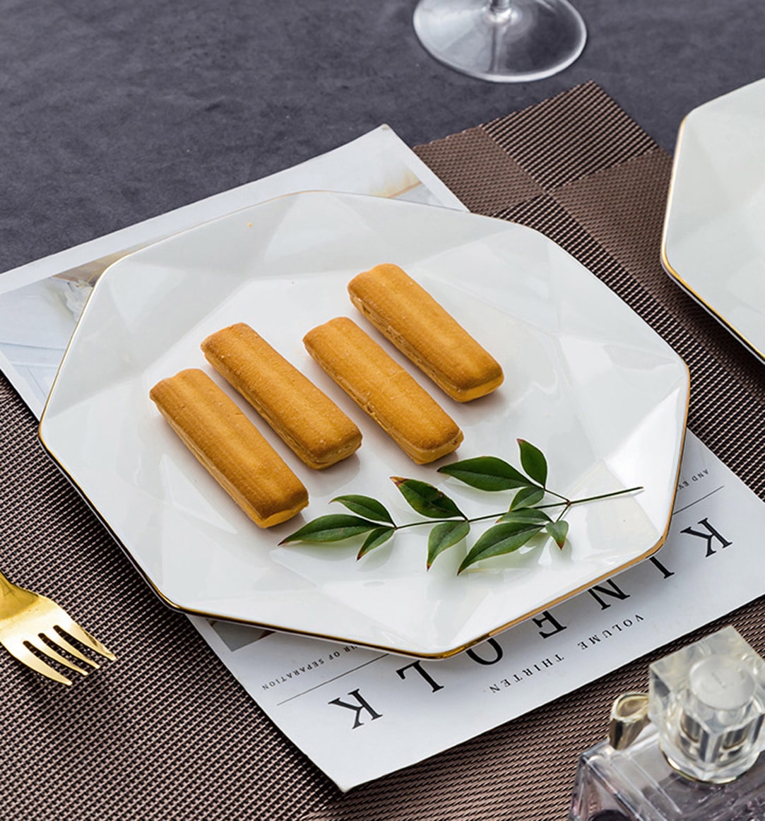 Octagon Classic 41 Piece Dinner Set | Fine Bone China - Plateplus.au ...