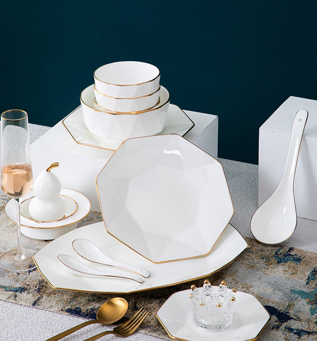 Octagon Classic 41 Piece Dinner Set | Fine Bone China - Plateplus.au ...